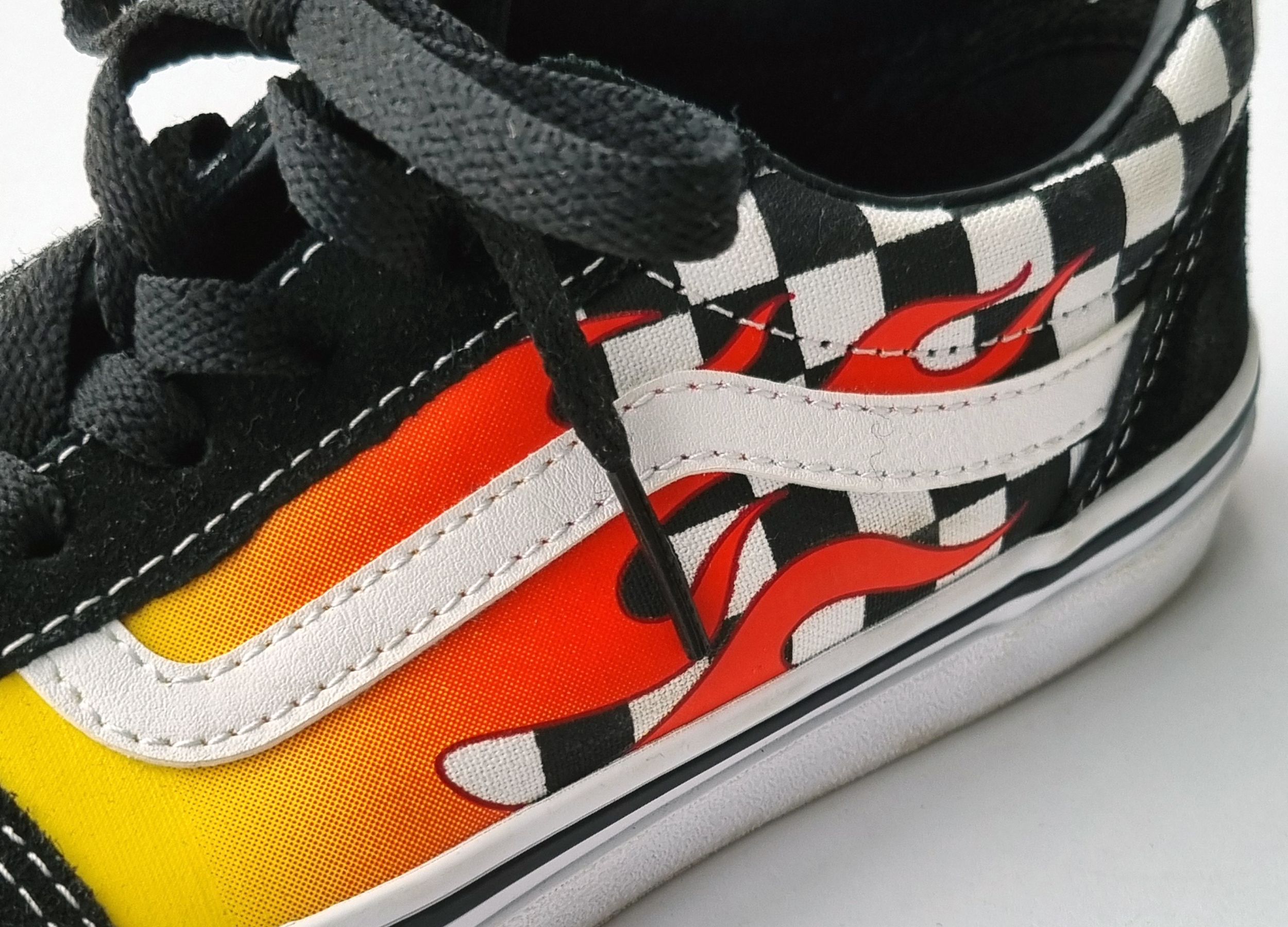 Vans Fire | HISHKA